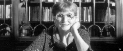 'Cookson Christmas' on Drama - The Girl • A Moment With Franca