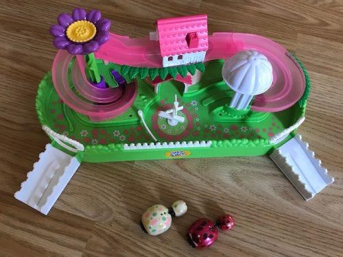 Little Live Pets Lil’ Ladybugs Garden Playset & Single Pack Review • A ...